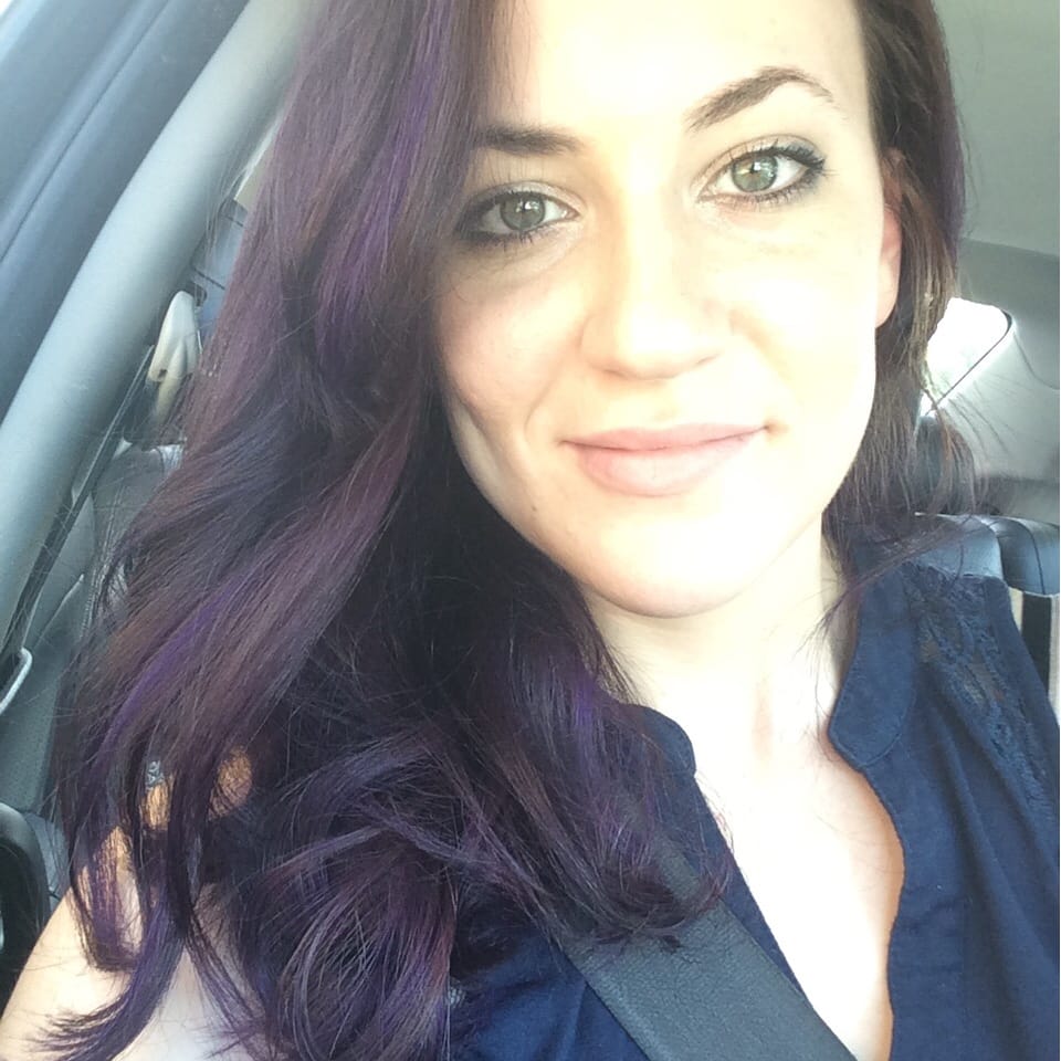 Book Services in Shaler Township, PA with Brianne D (BRIANNE0263)