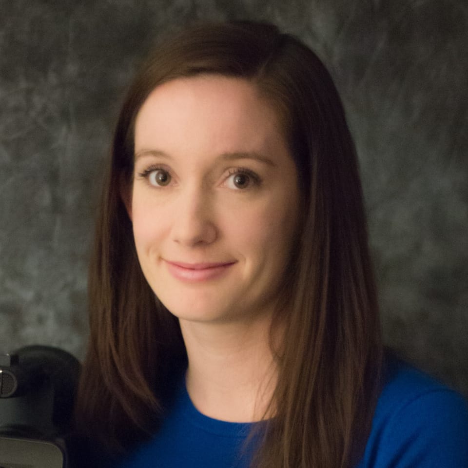 Book Services in Upland, CA with Renee M (RENEE41497)