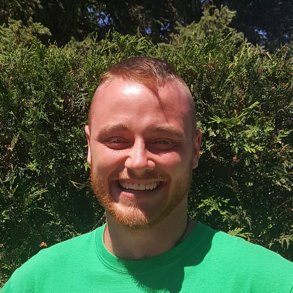 Book Services in Minneapolis, MN with Bryan D (BRYAN84055)