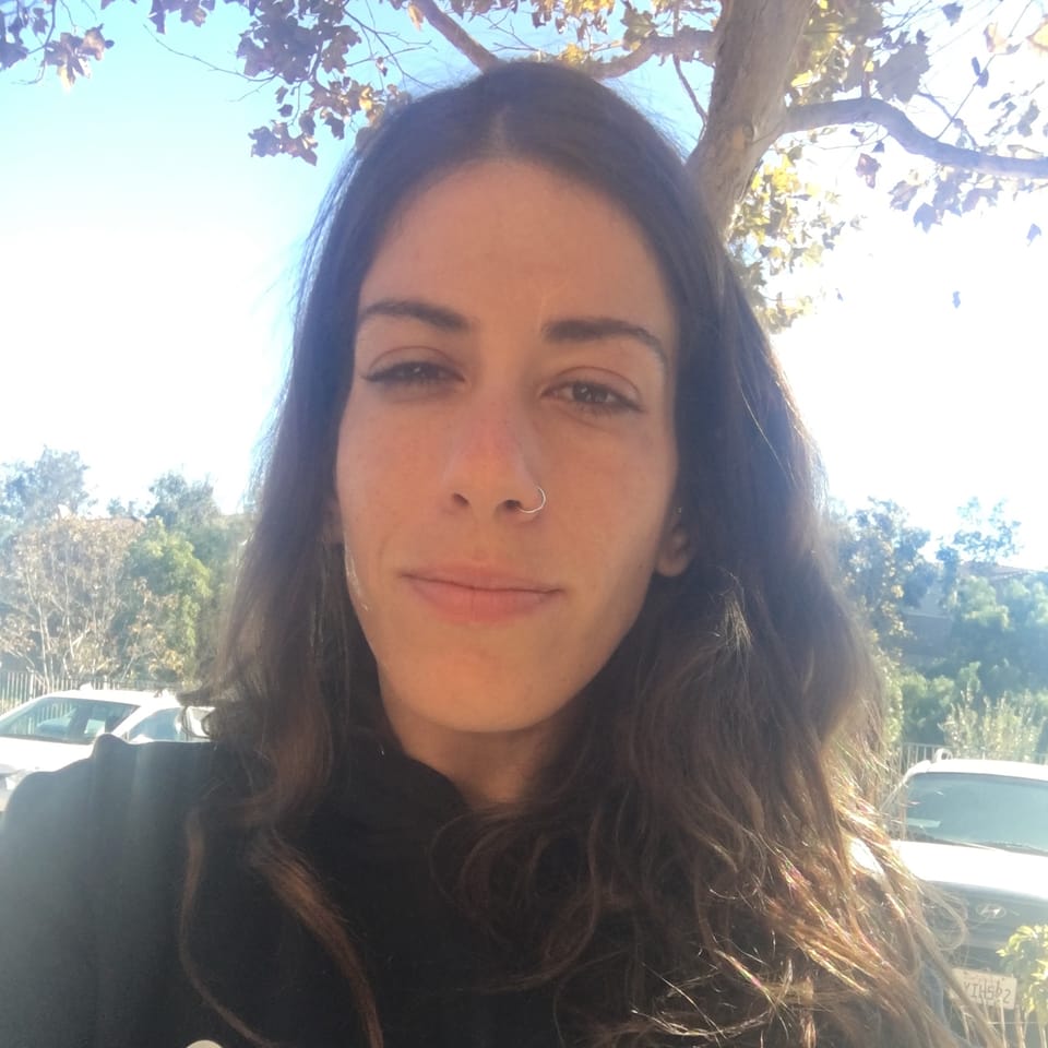 Book Services in San Diego, CA with Darcy (DARCY81248)