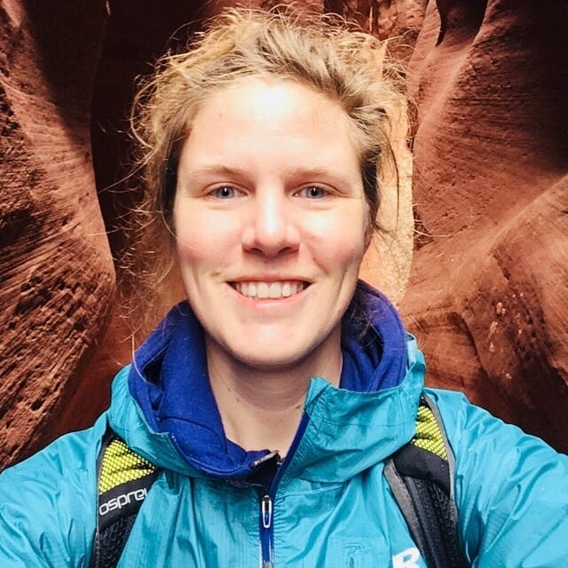 Book Services in Wauna, WA with Michelle L (MICHELLE00986)