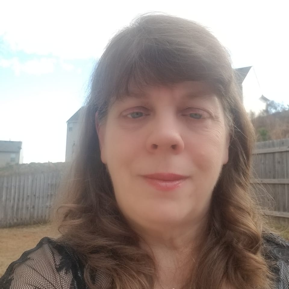 Book Services in Winder, GA with Brenda J (BRENDA01625)