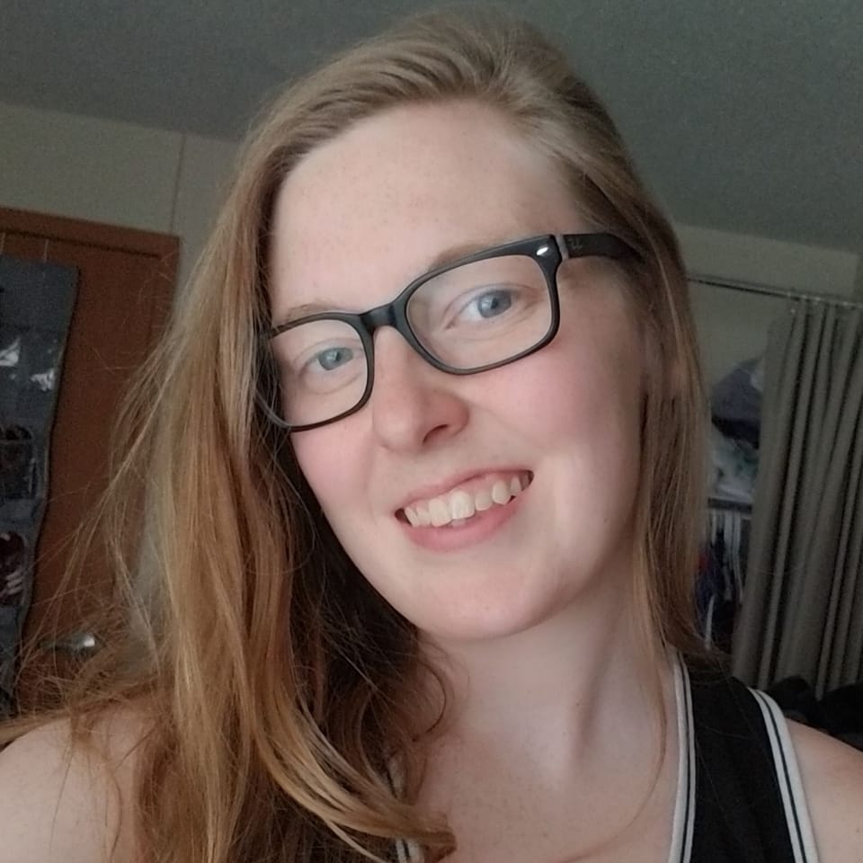 Book Services in Omaha, NE with Lizzie J (LIZZIE89700)