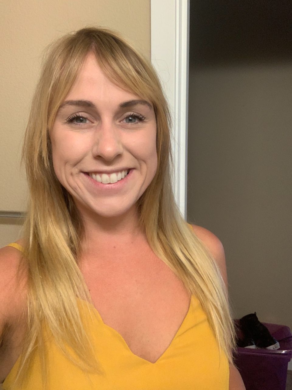 Book Services in Novato, CA with Erin C (ERIN12213)