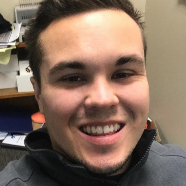 Book Services in Mason, OH with Logan K (LOGAN69818)