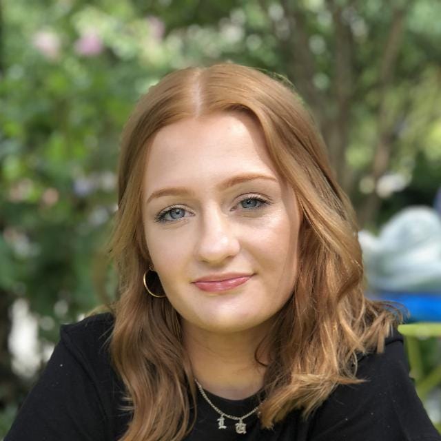 Book Services in Denver, CO with Mckenzie B (MCKENZIE51632)