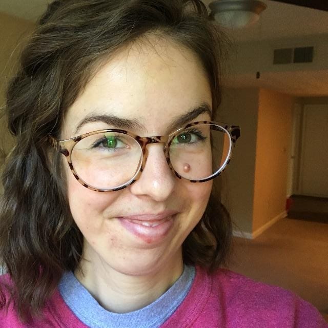 Book Services in Smyrna, GA with Erin C (ERIN59684)