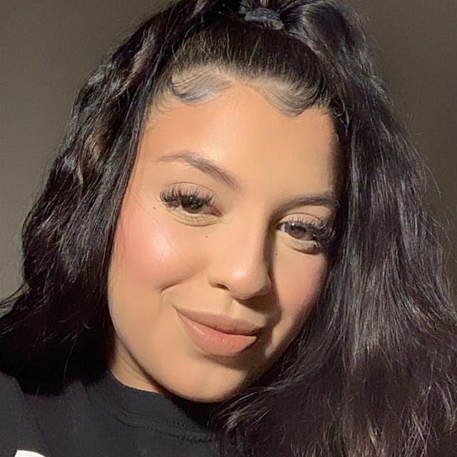 Book Services in Cupertino, CA with Kayla B (KAYLA36585)