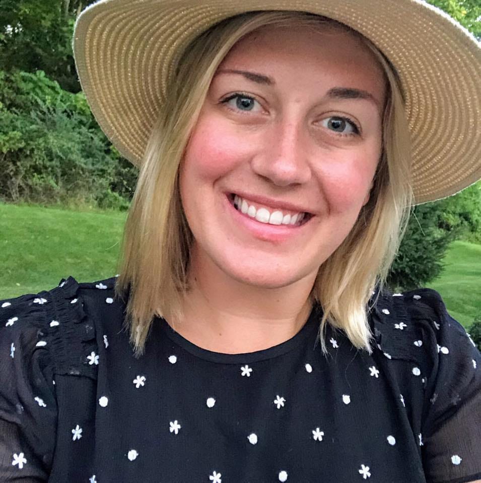 Book Services in Philadelphia, PA with Sonya J (SONYA69013)