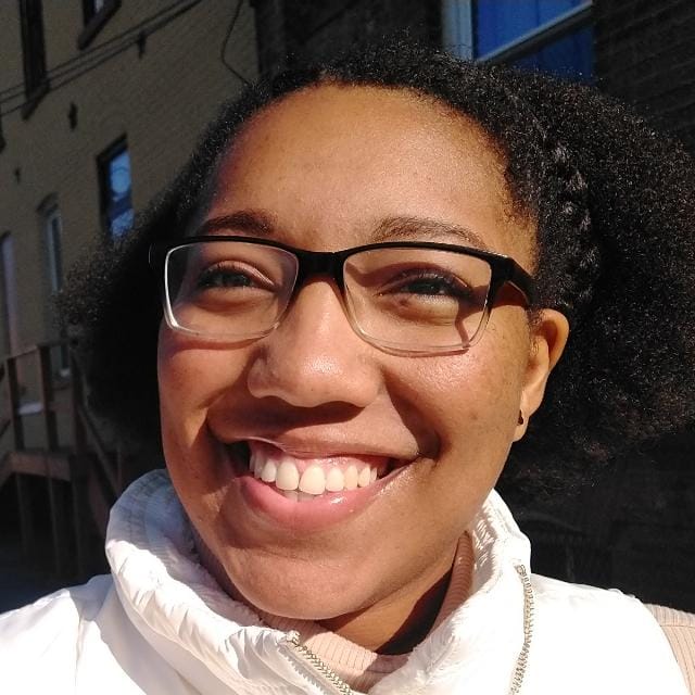 Book Services in Middletown, NY with Maya (MAYA30170)