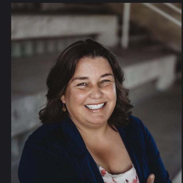 Book Services in Phoenix, AZ with Kelly K (KELLY71784)