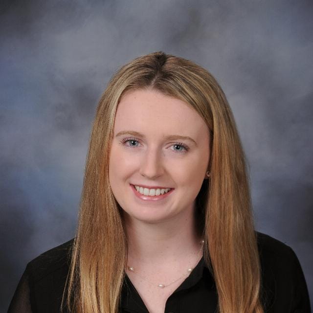 Book Services in Dallas, TX with Mackenzie W (MACKENZIE04534)